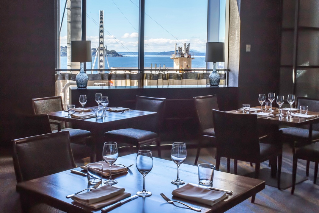 The Four Seasons Seattle & Their Incredible Goldfinch Tavern