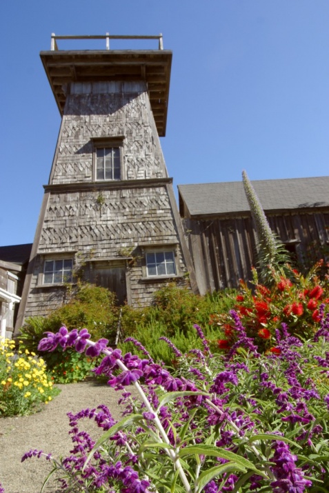 The Charming Blue Door Inn of Mendocino