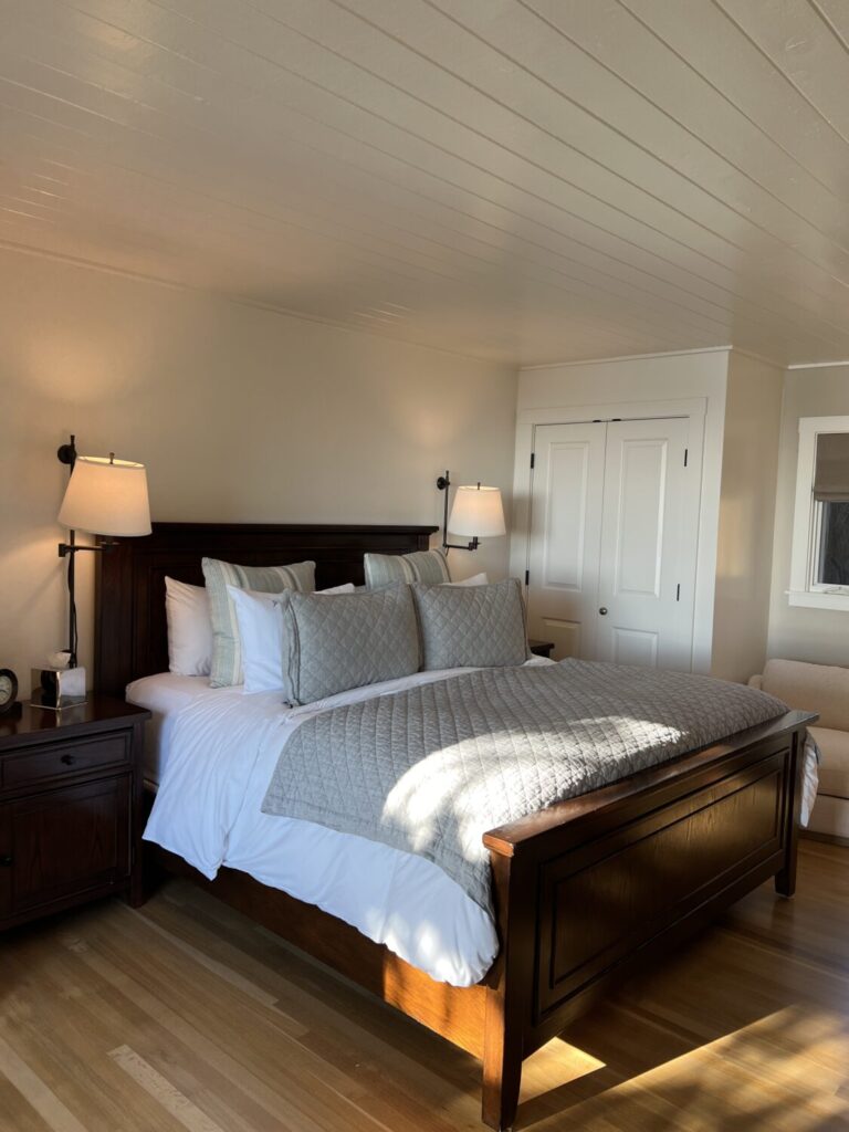 My Visit to the Harbor House Inn & Restaurant | The JetSetting Fashionista