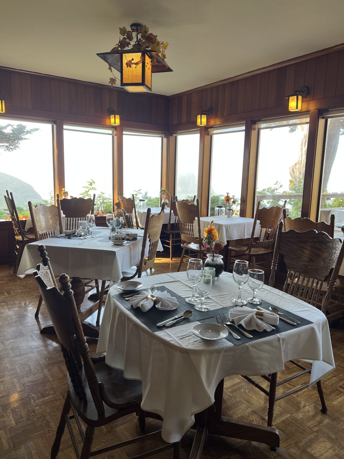 The Perfect Elk Dining Guide For Your Visit | The JetSetting Fashionista